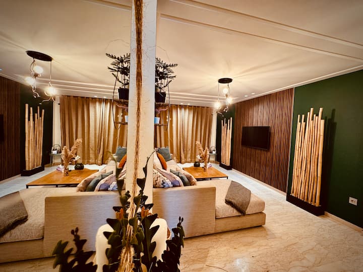 Appartement Chaleureux Avec Piscine Rooftop - Casablanca