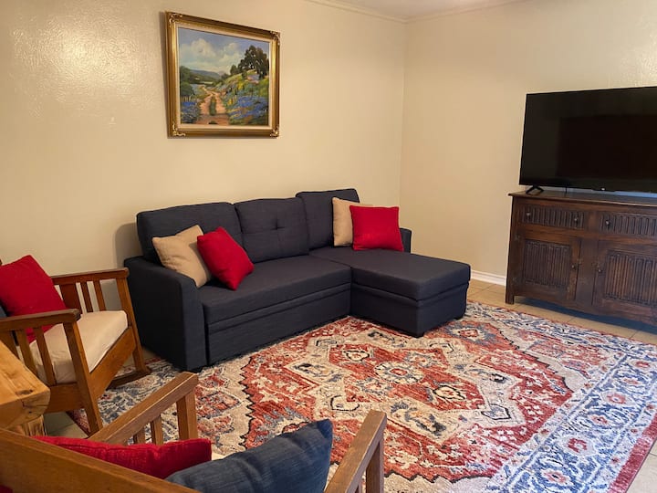 Cozy 3 Bedroom Copperas Cove Cottage - Copperas Cove, TX