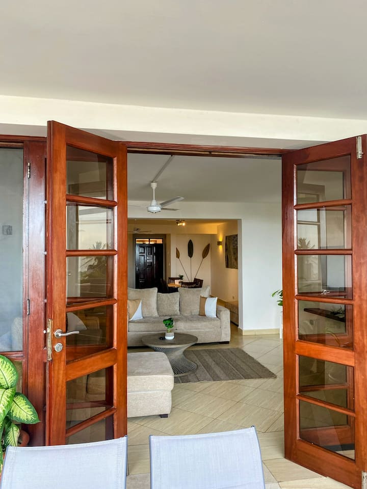 Oceanview One Bedroom Apartment - Mombasa