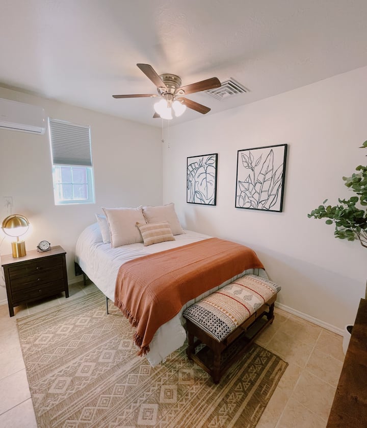 Relaxing Home Away From Home In The Heart Of Yuma - Yuma, AZ