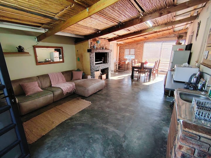 Private Guest Suite - Somerset West