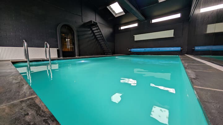 Guesthouse With Private Indoor Pool - Meppel
