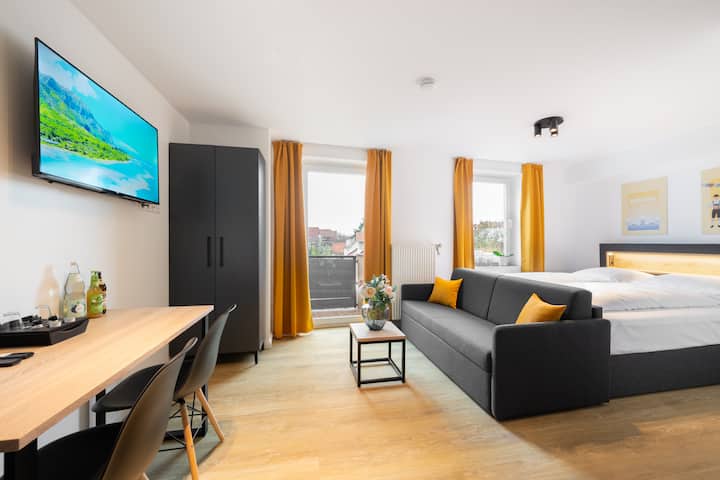 Homaris München Laim - Deluxe Apartment Balkon - Munich