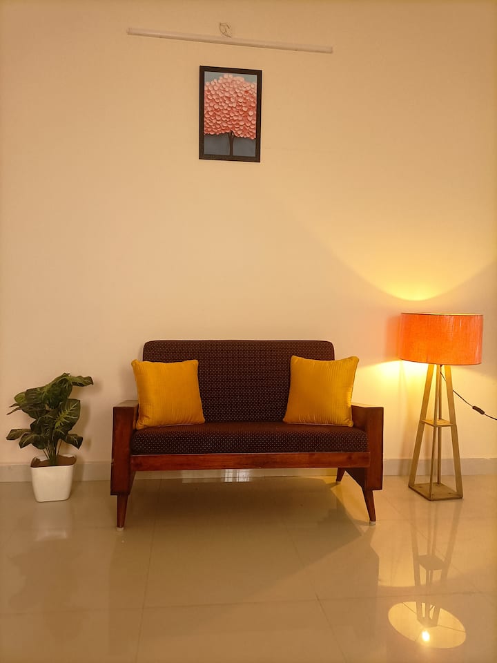 Neemstay 2bhk Near S.kolathur|3min Main Road - Chennai