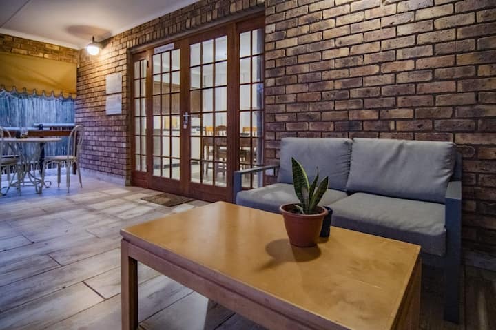 Crocodile Cottage - Marloth Park