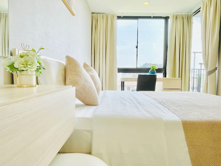 Luxury Condo In The Best Nimmanheamin Maya (A7) - Chiang Mai