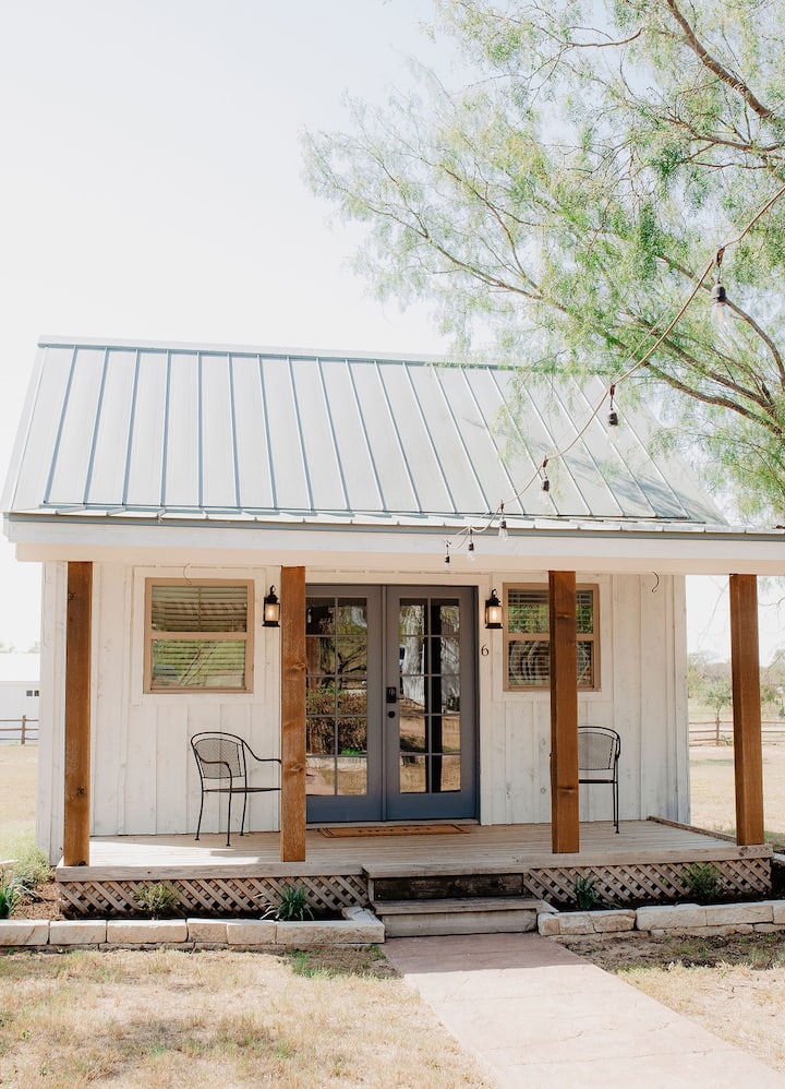 Deerfield Countryside Cabin #1 - Waco, TX