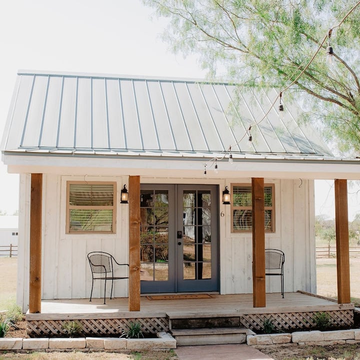 Deerfield Countryside Cabin #6 - Waco, TX