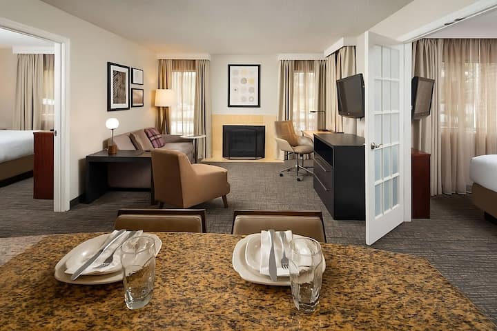 Two Spacious 2br Suites In The Heart Of Music City - Brentwood, TN