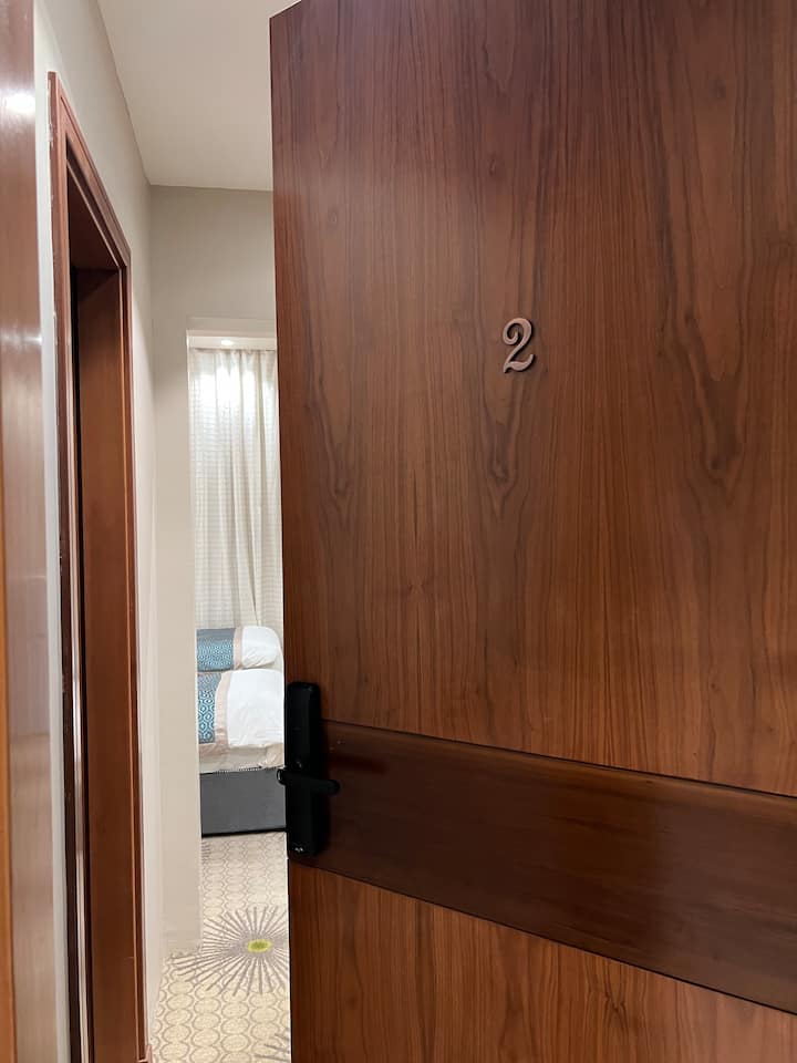 Holiday Inn Hotel Villa (Room # 2) - Makkah al-Mukarramah