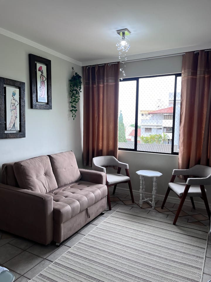 Apartamento Com Linda Vista Em Canasvieiras - Florianópolis