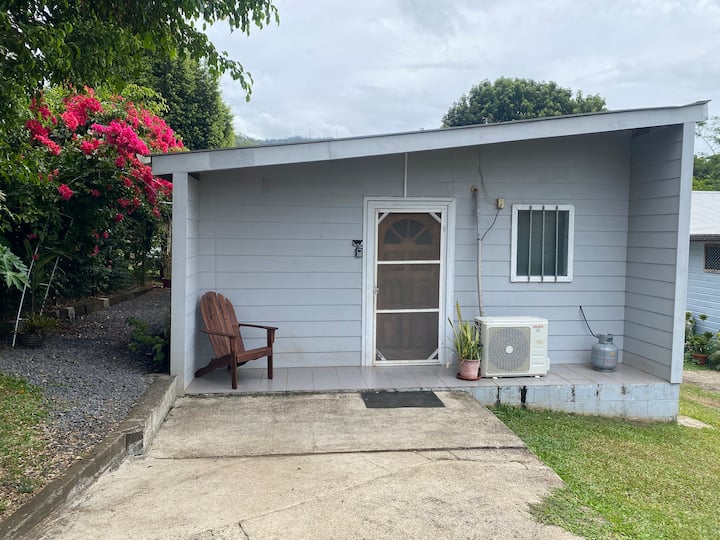 Breezy Cozy Bungalow, Vailima A/c Wi-fi Netflix - Samoa