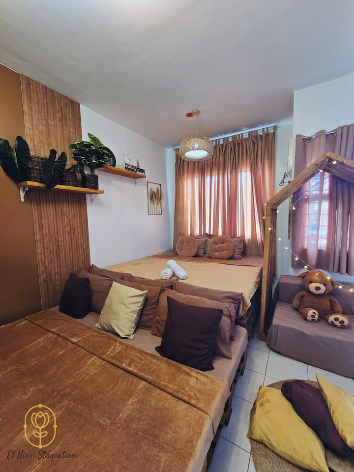 El Nissi - Family Cabin (Enchanted Kingdom) - Biñan