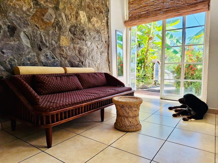 Lovely Studio Apartment In Atami With Private Pool - El Salvador