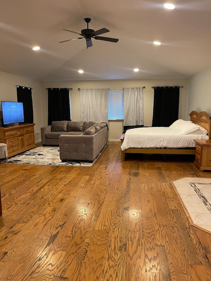 Studio 47 - Wasilla, AK