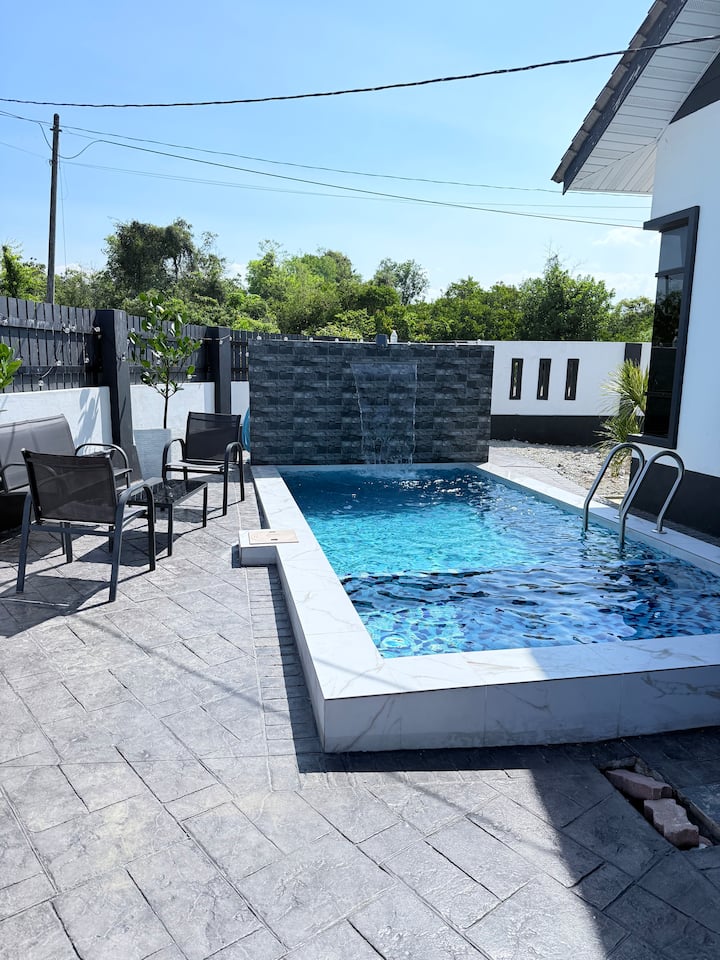 The 99 Suites - Marang