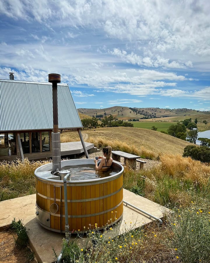 Fergo's Hut - Murray River