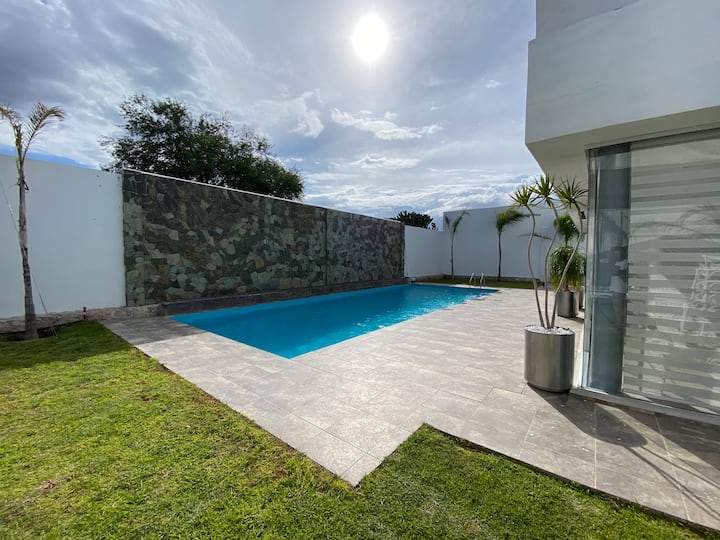 Casa Con Jardín Y Alberca En Tequisquiapan - Tequisquiapan