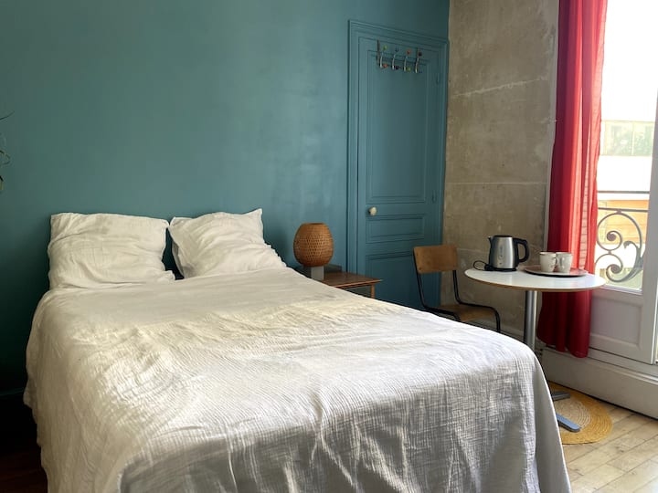 1 Chambre Dans Un Appartement à Paris 18ème - Paris