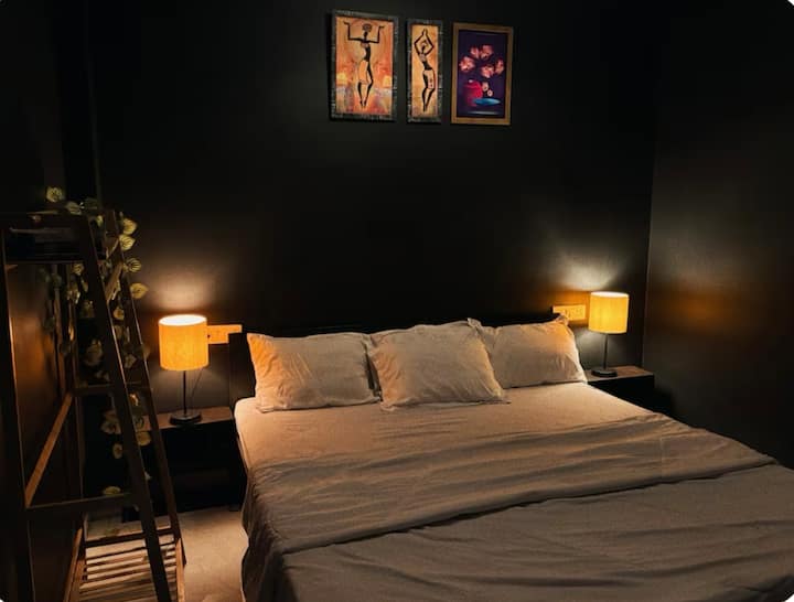 Blissful Private Cozy Room - Lucknow