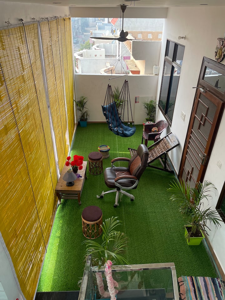 Blissful Private Cozy Room - Lucknow