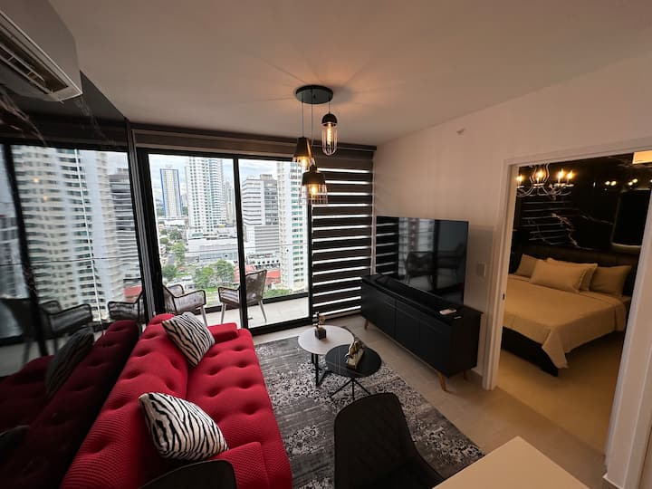 Roof Top Floor - Free Parking - 1 Bed - 1 Bath - Panama City
