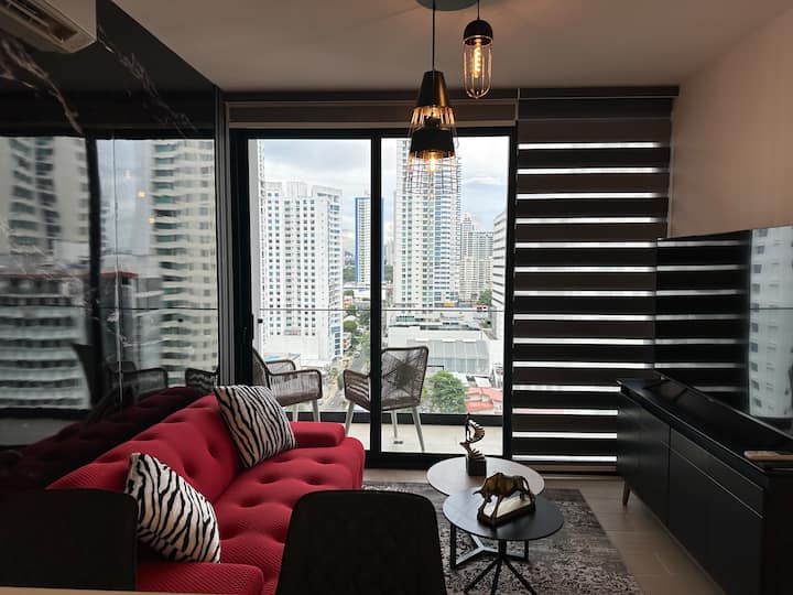 Roof Top Floor - Free Parking - 1 Bed - 1 Bath - Panamá
