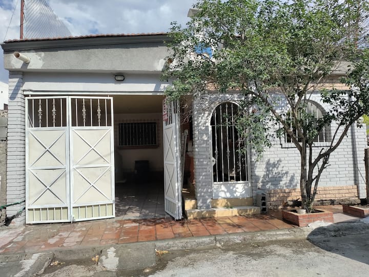 Casa Centro Hasta 6 Personas - Ramos Arizpe