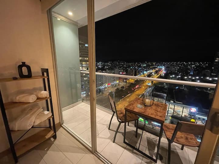 Suite Piso 16 Hermosa Vista Parque La Carolina - Quito