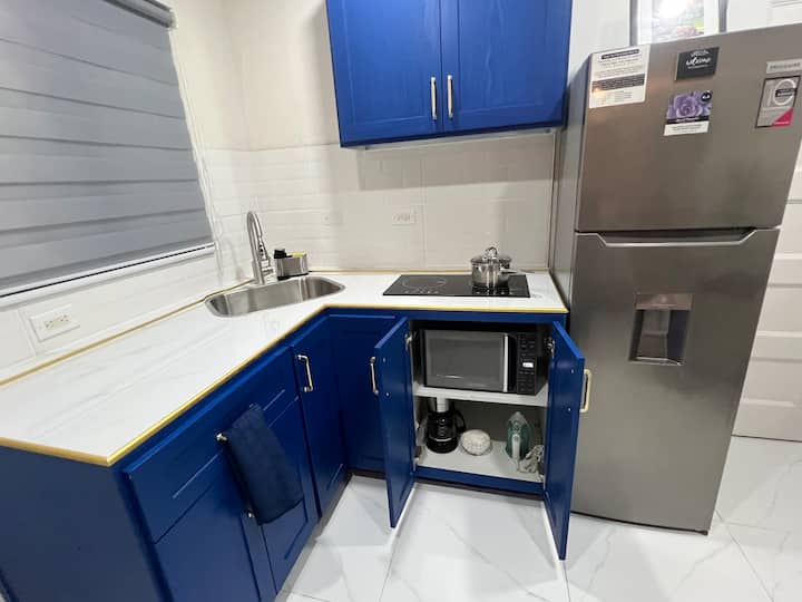 Woodbrook Studio, Modern, Fun, Convenient, Cozy! - Port of Spain