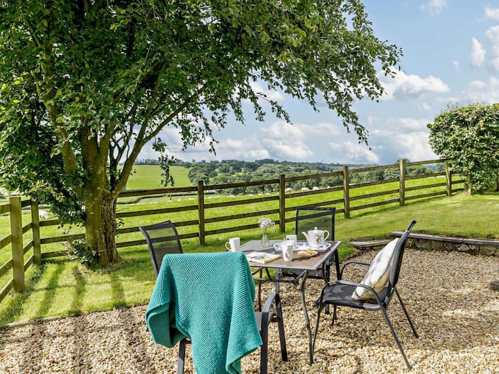 2 Bed In South Molton (Oc-88994) - Exmoor