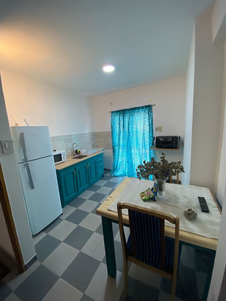 Mrs. House 104 - Corrientes