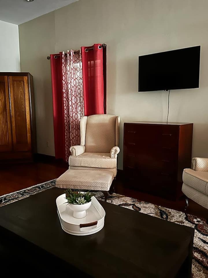 Nona’s Place Belize City Upstairs Unit - Belize