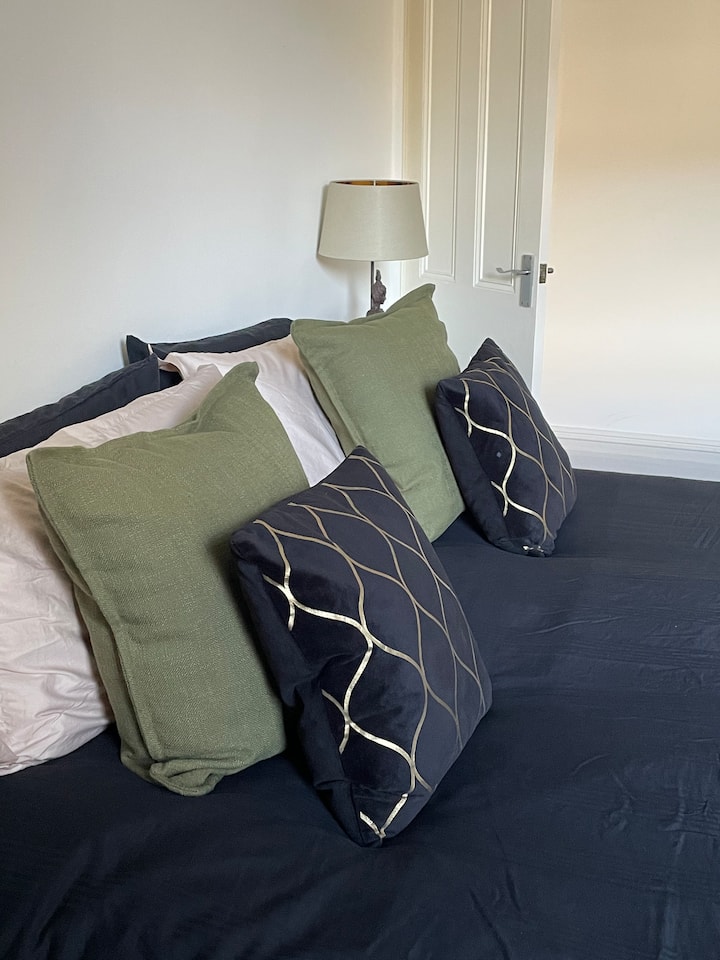 Spacious 1 Bed Flat On Trendy North Street, Bs3 - Bristol