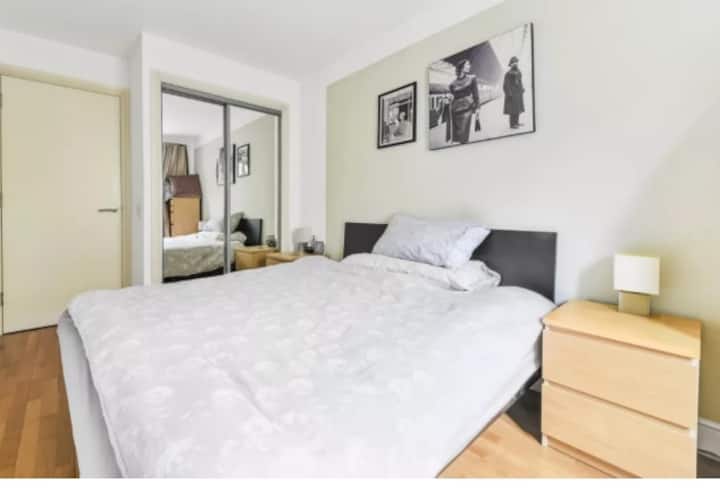 Flat In Aldgate - London