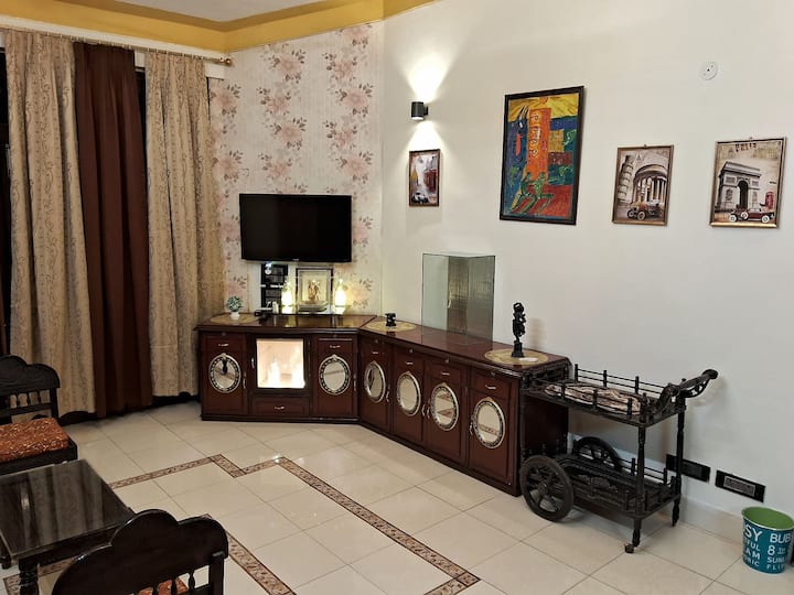 Comfortable Stay Best Location - Bhopal