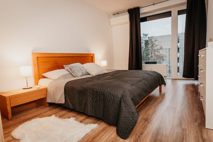 Old Town City Center Apartment 2-parking Included - Košice