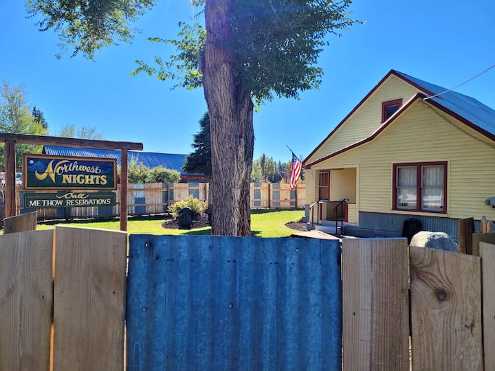 Northwest Nights-dog Friendly! - Winthrop, WA