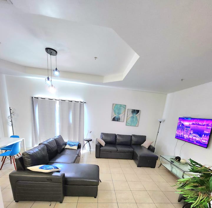 Apartment Near Mia Airport For World Cup 2026 - Miami, FL