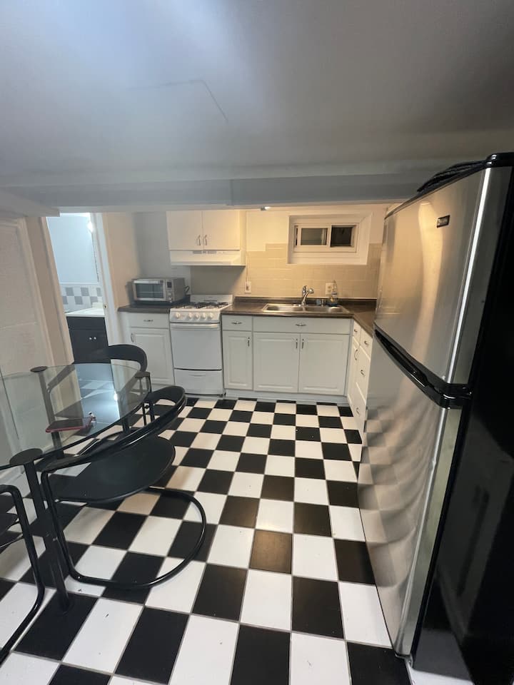 Cozy And Comfy Studio Apartment - Secaucus, NJ