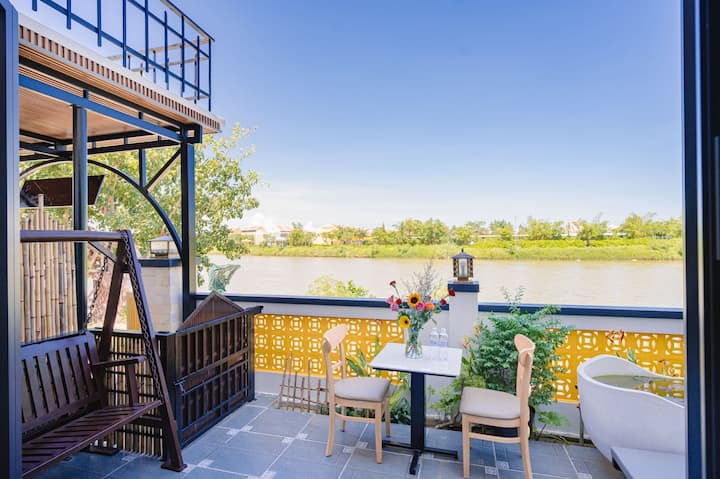 Moon River House - Hội An