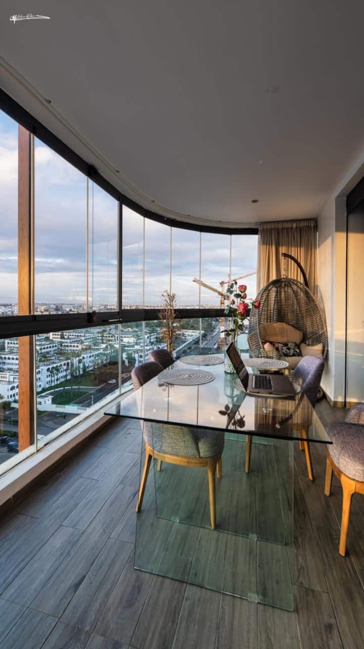 Luxury Flat Cfc/13th Floor
Balcony, Stunning View - Casablanca