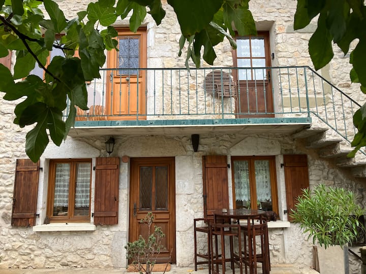 Sympathique Loft Dans Village Proche De La Plage . - Lac du Bourget