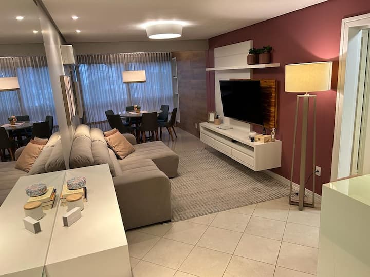 Apartamento Praça Do Congresso. - Criciúma