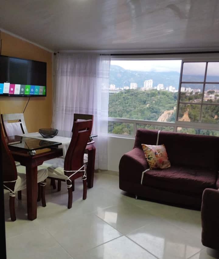 Apto Amplio Y Luminoso Con Vista A La Ciudad - Bucaramanga