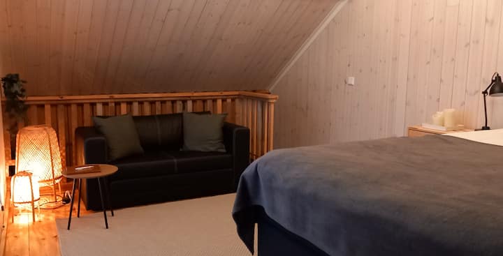 Rustic, Cozy With A View. - Zweden