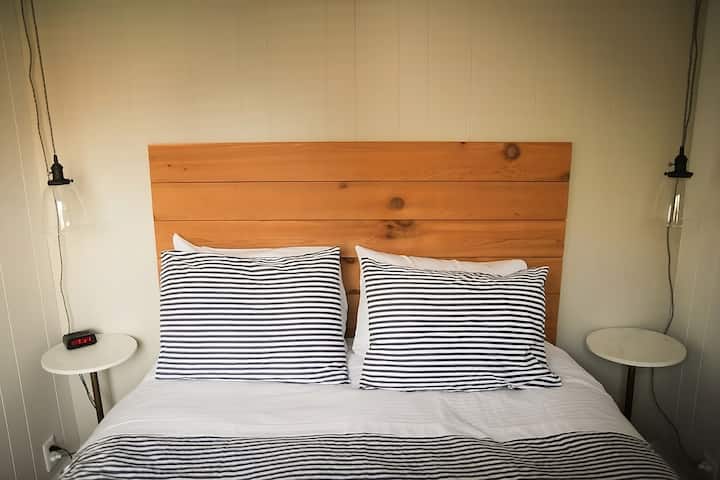Your Tranquil Oasis | Free Parking |  Pets Allowed - Long Beach, WA