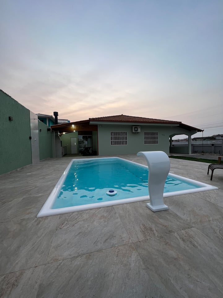 Casa Na Praia Dos Ingleses Ambiente  Familiar! - Florianópolis