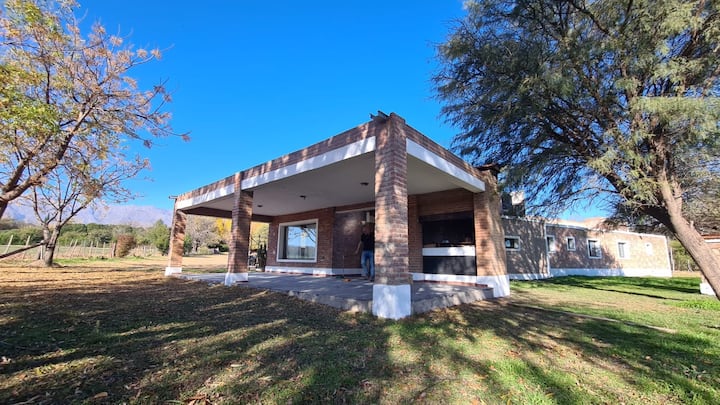 Casa De Veraneo Confortable - Villa Dolores