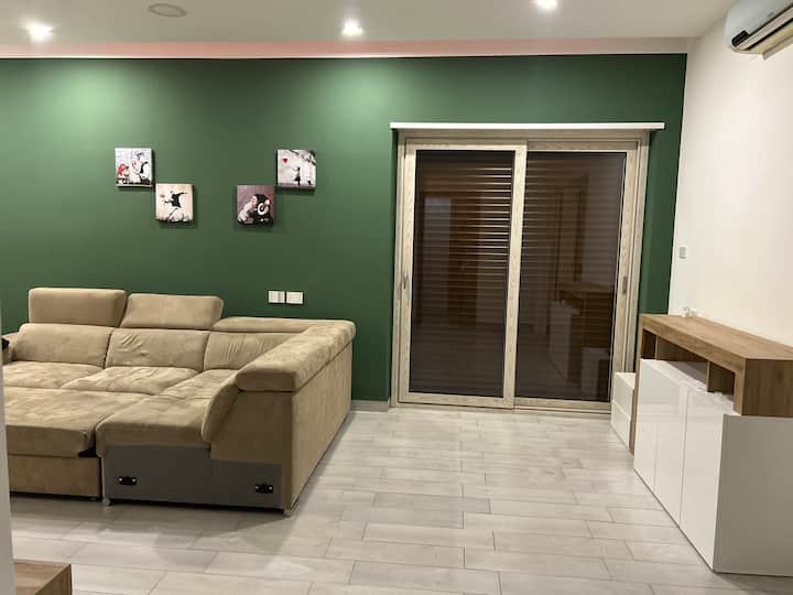 Al Mare Tutto L' Anno. - Paola